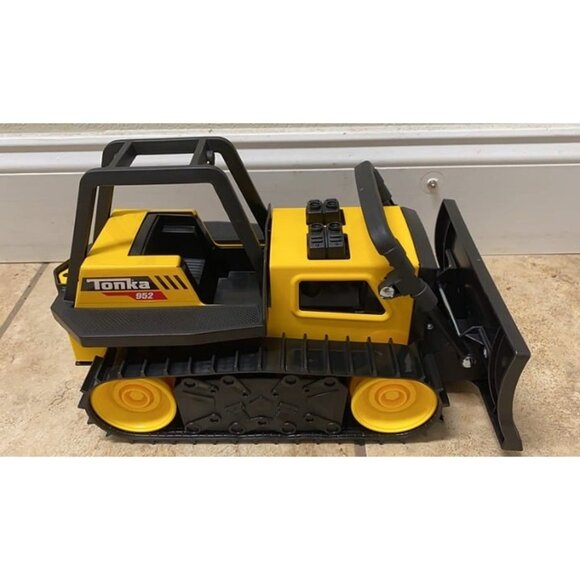 Toys | New Bulldozer Made With Steel And Sturdy Plastic Yellow Friction ...